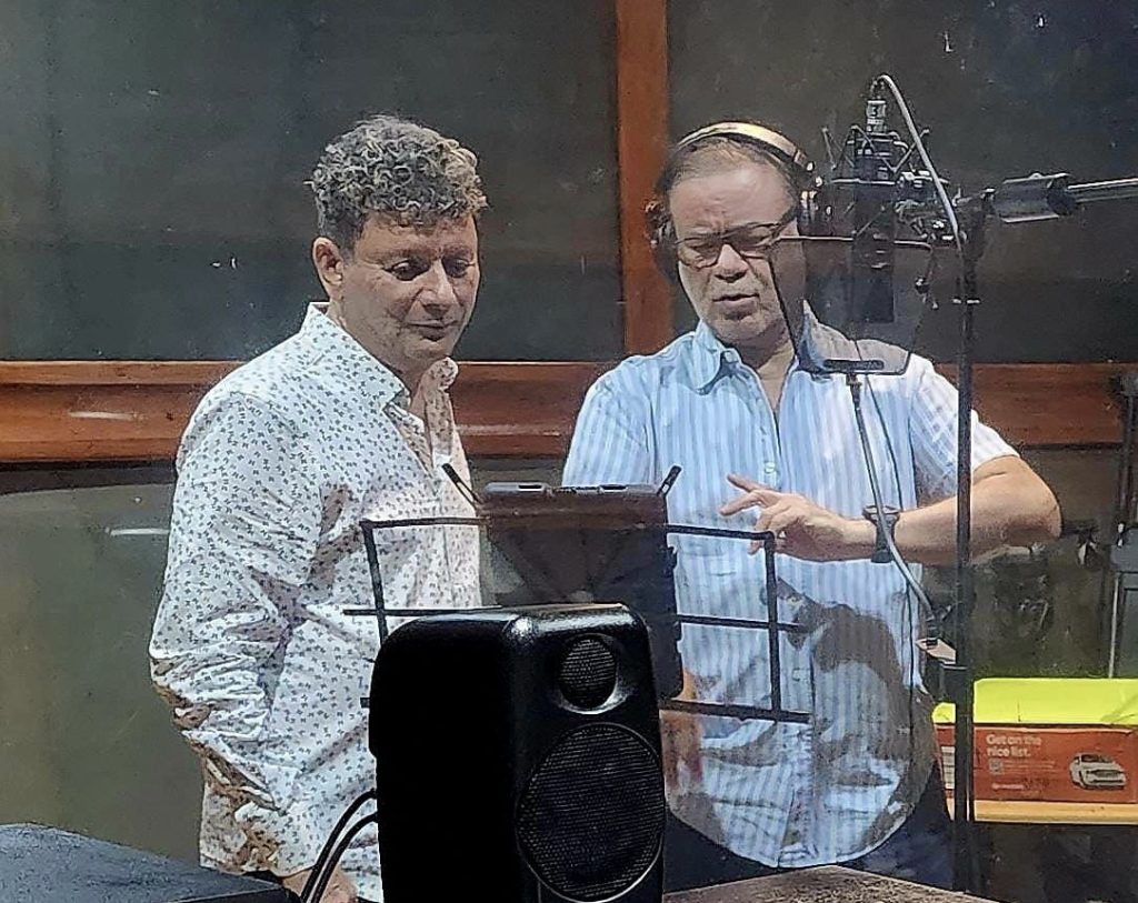 Iván Ovalle, presenta con Iván Villazón y Juan José Granados, el primer ...